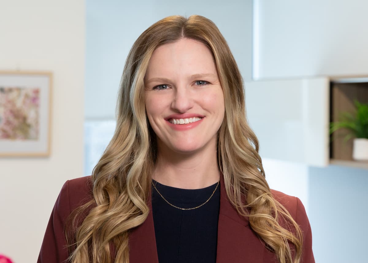 Emily Holt | Financial Restructuring & Bankruptcy Lawyer | Nixon ...