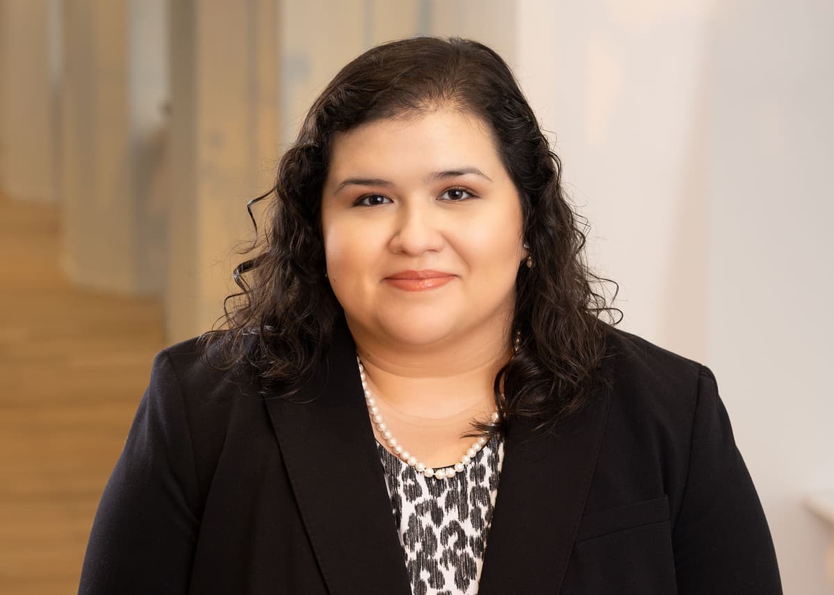 Elizabeth Zamora Meraz | Complex Commercial Disputes | Nixon Peabody LLP