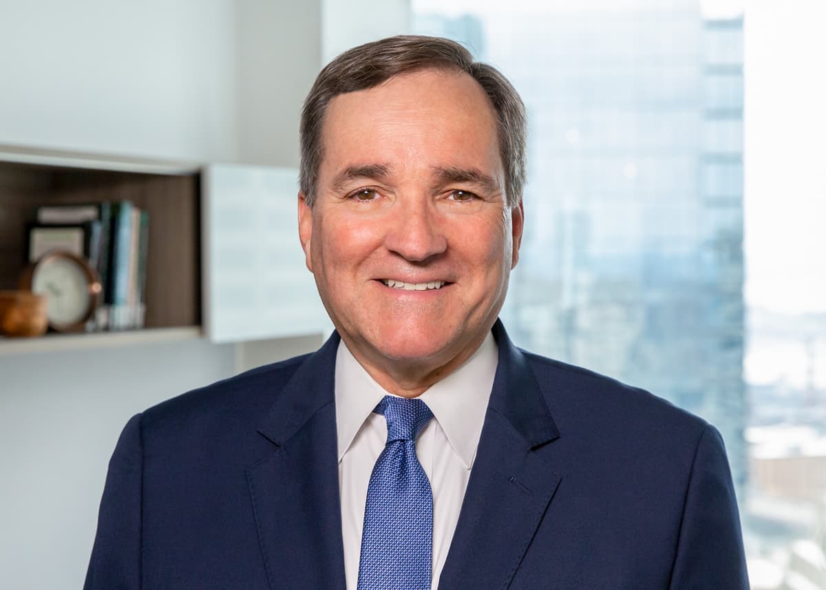 Robert J. O’Regan | Litigation Lawyer | Nixon Peabody LLP